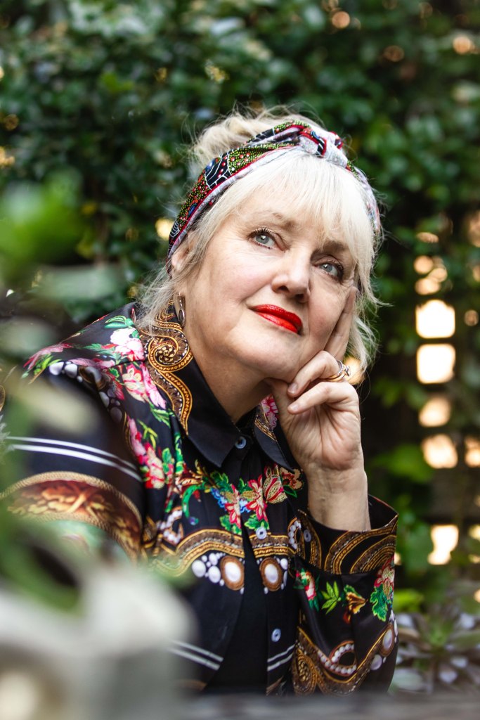 Robyn Ross: Art, Inspiration & Painting stories beyond the surface ...